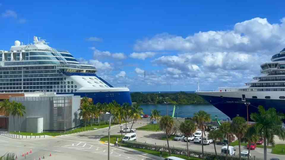 What smart cruisers do the moment they board a cruise ship in 2026