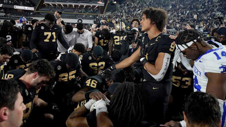 Eli Stowers deserves to be remembered as an all-time Vanderbilt ...