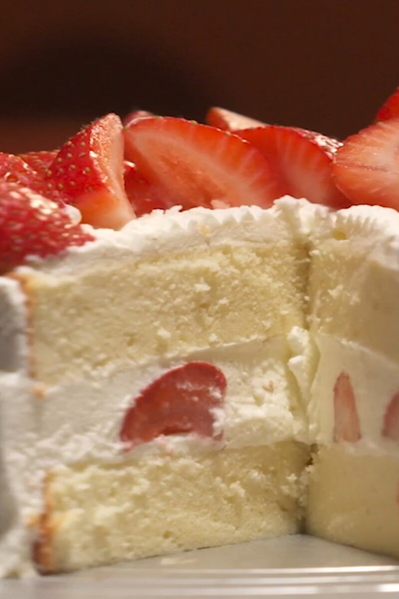 Bolo japonês de morango, pão de ló natalino macio