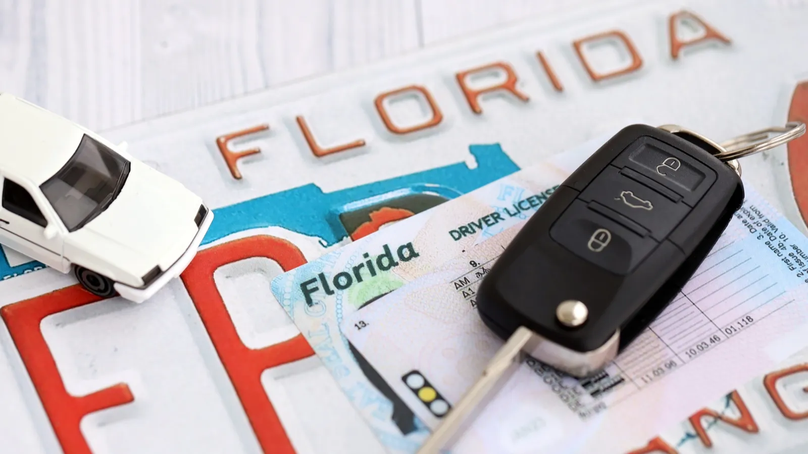 Florida lawmakers move to clarify license plate frame rules in a 2026 ...