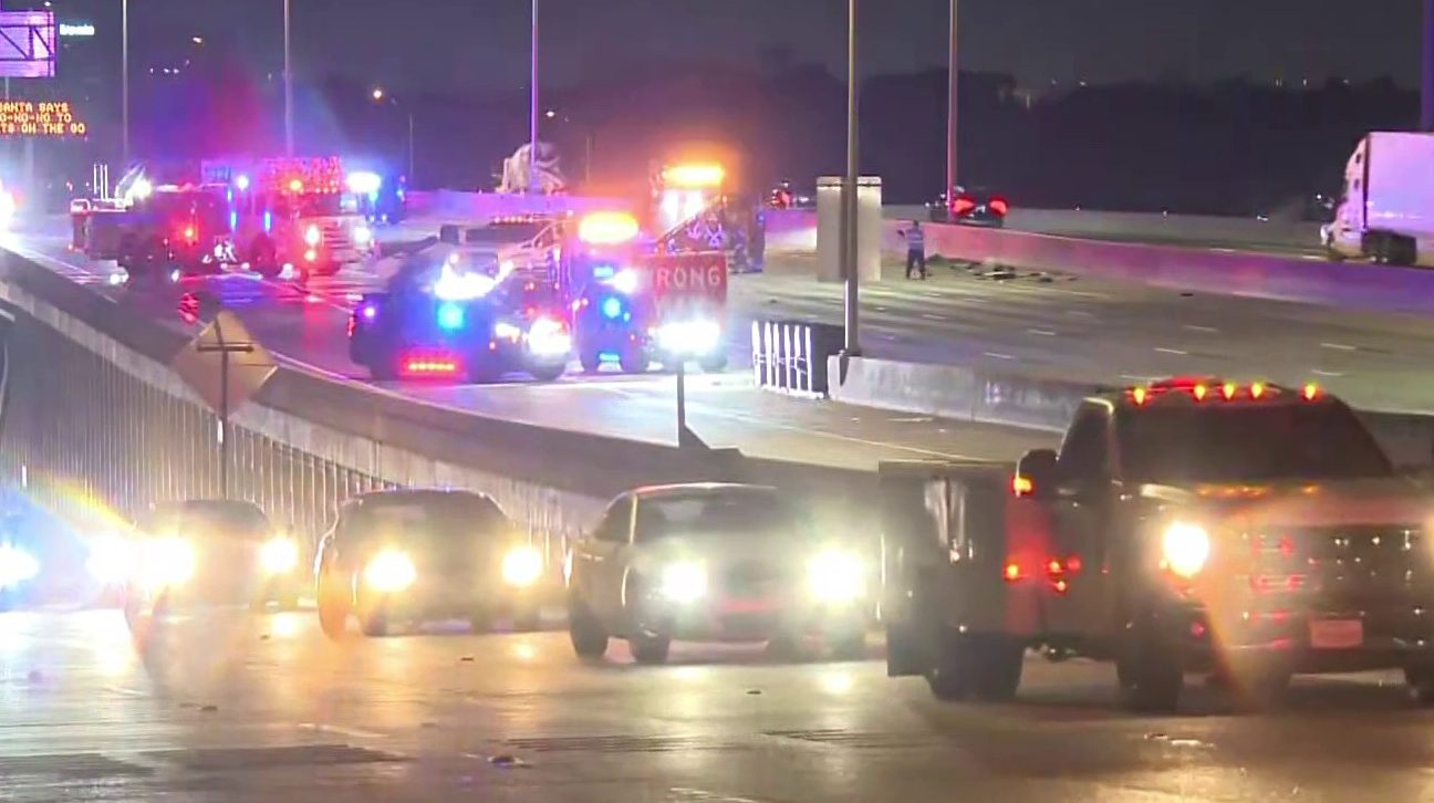 Reabren la I-20 en Fort Worth tras choque mortal