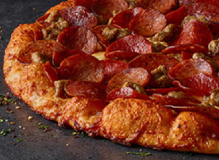 5 fast-food chains fans say have the best pepperoni pizza