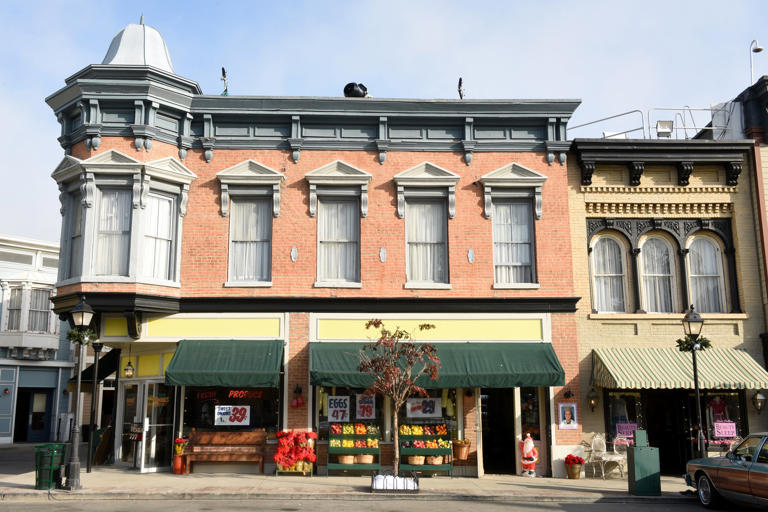 Gilmore Girls fans get the ultimate real-life Hallmark movie