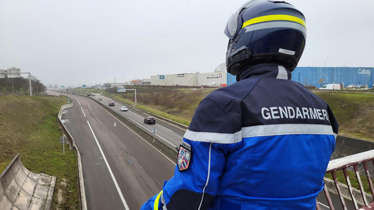 Mobilisation agricole à Dijon : la rocade partiellement bloquée pour ...