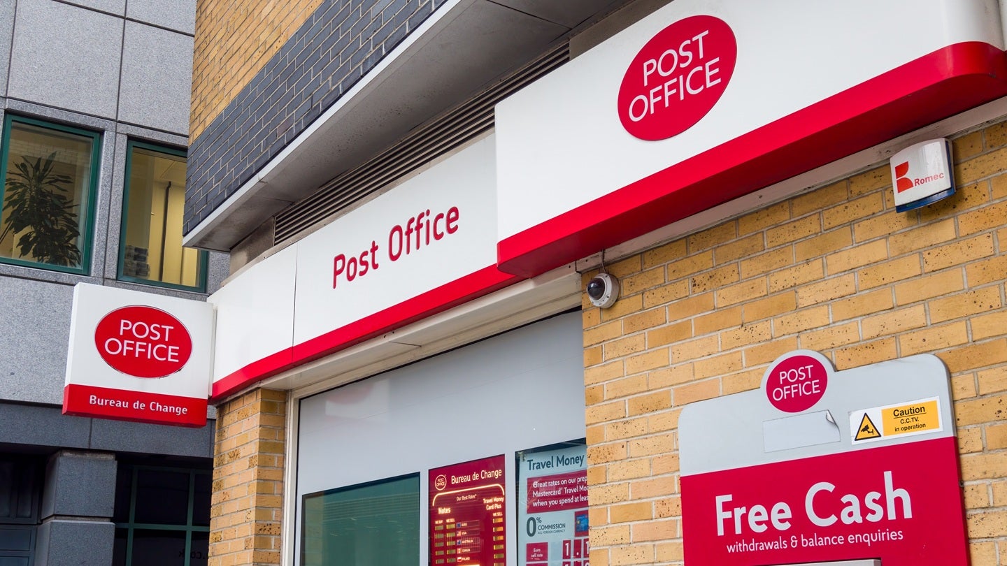 Post Office signs five-year deal with Cash Access UK for banking hubs ...