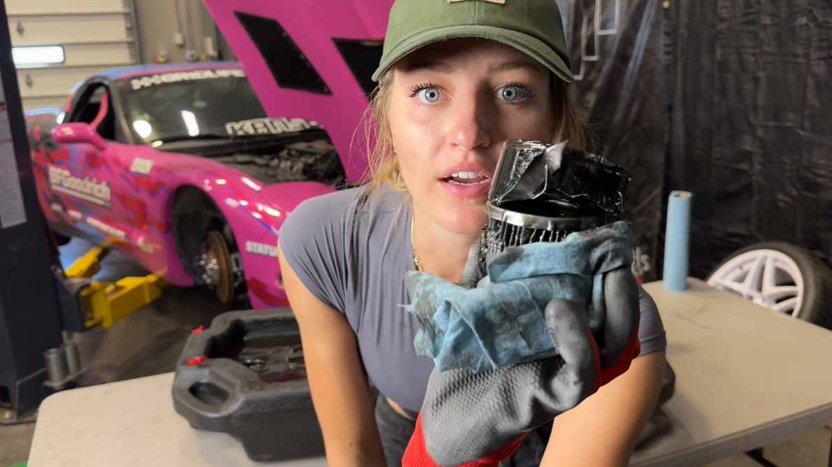 What will we find inside the oil filter?