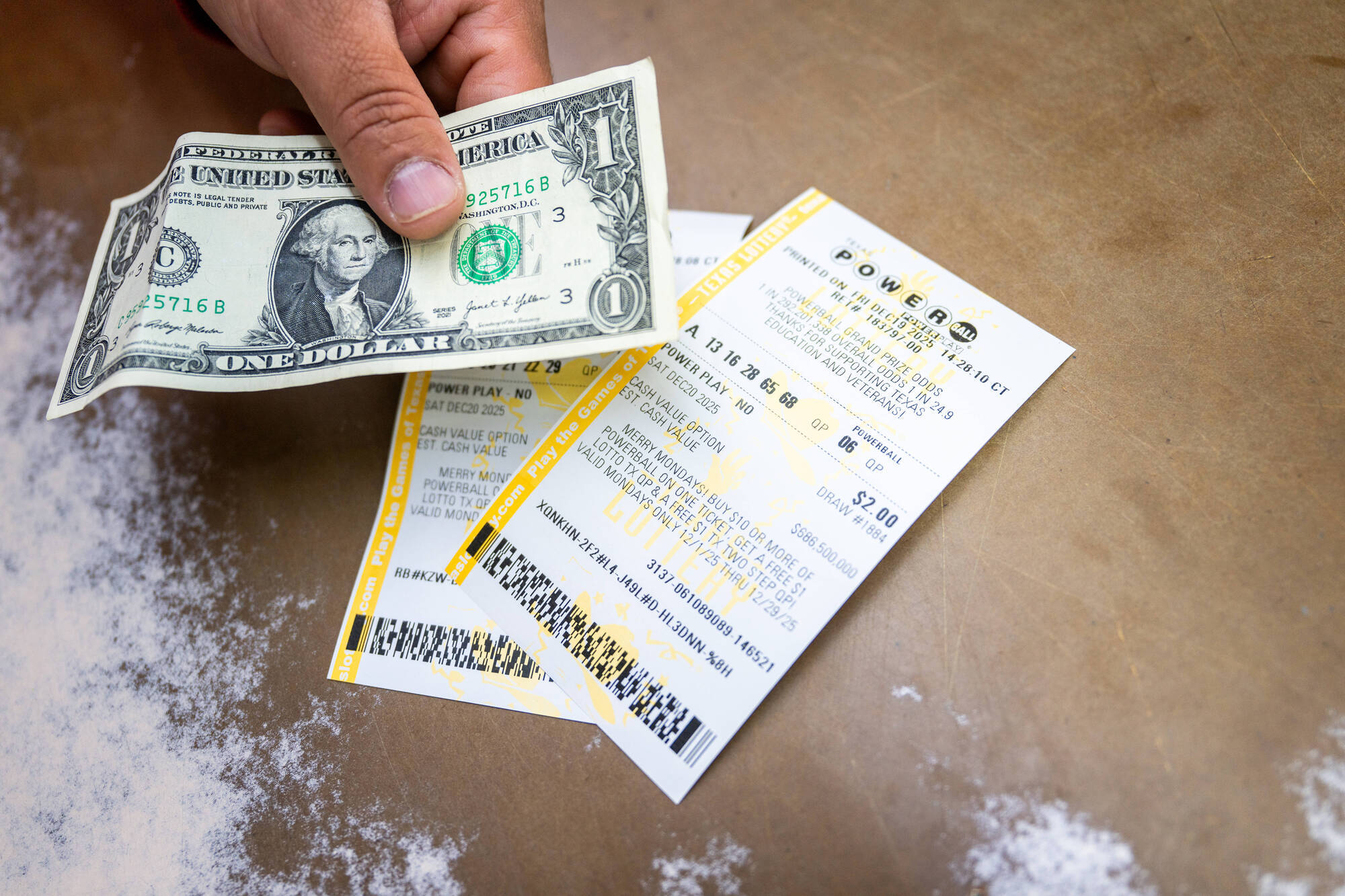 Did anyone win? $1.6B Powerball winning numbers are out after Monday’s ...