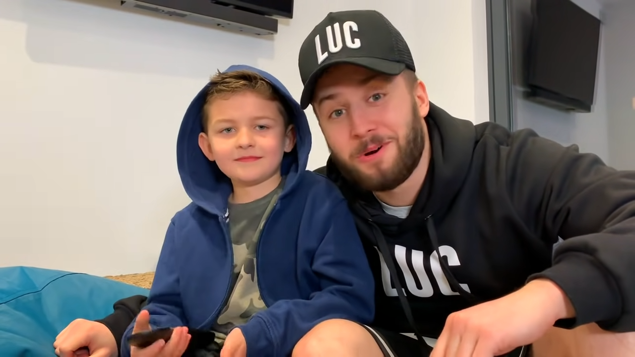 What happens when the pause challenge starts… and someone gets caught ...