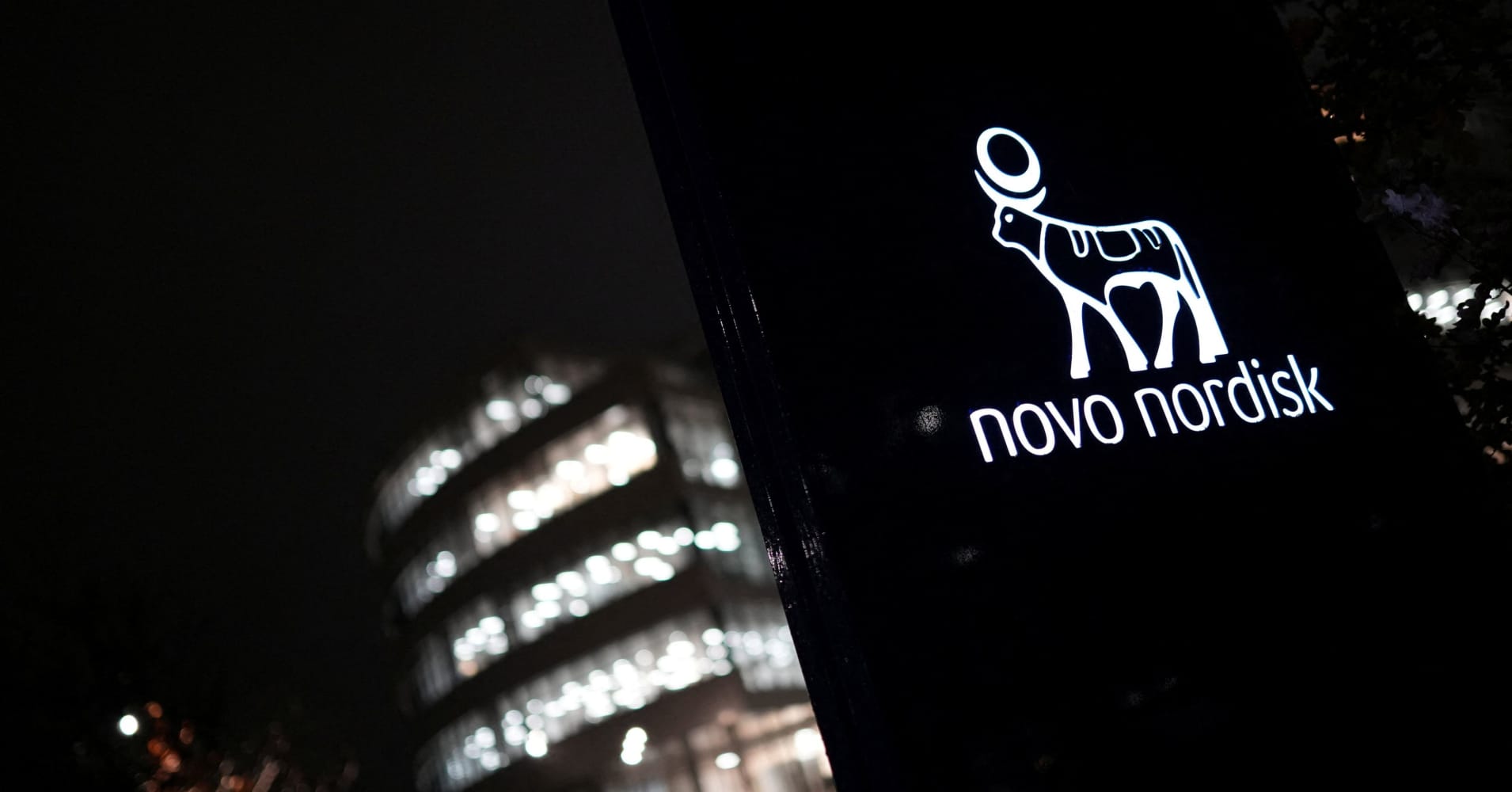 Novo Nordisk's new obesity pill, Alphabet's data center deal, the end ...