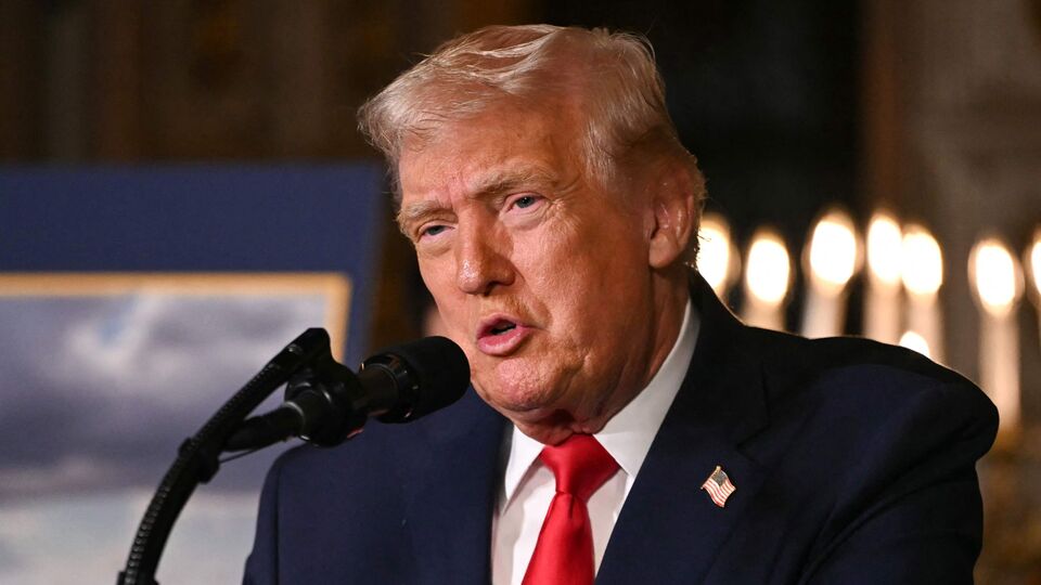 US federal workers get extended Christmas break as Trump declares Dec ...