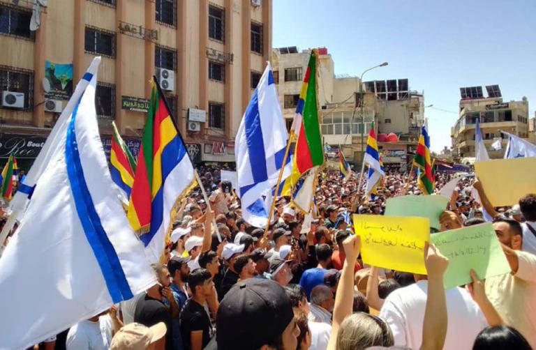 Israel sending weapons, aid to Syria's Druze fighters as it monitors ...