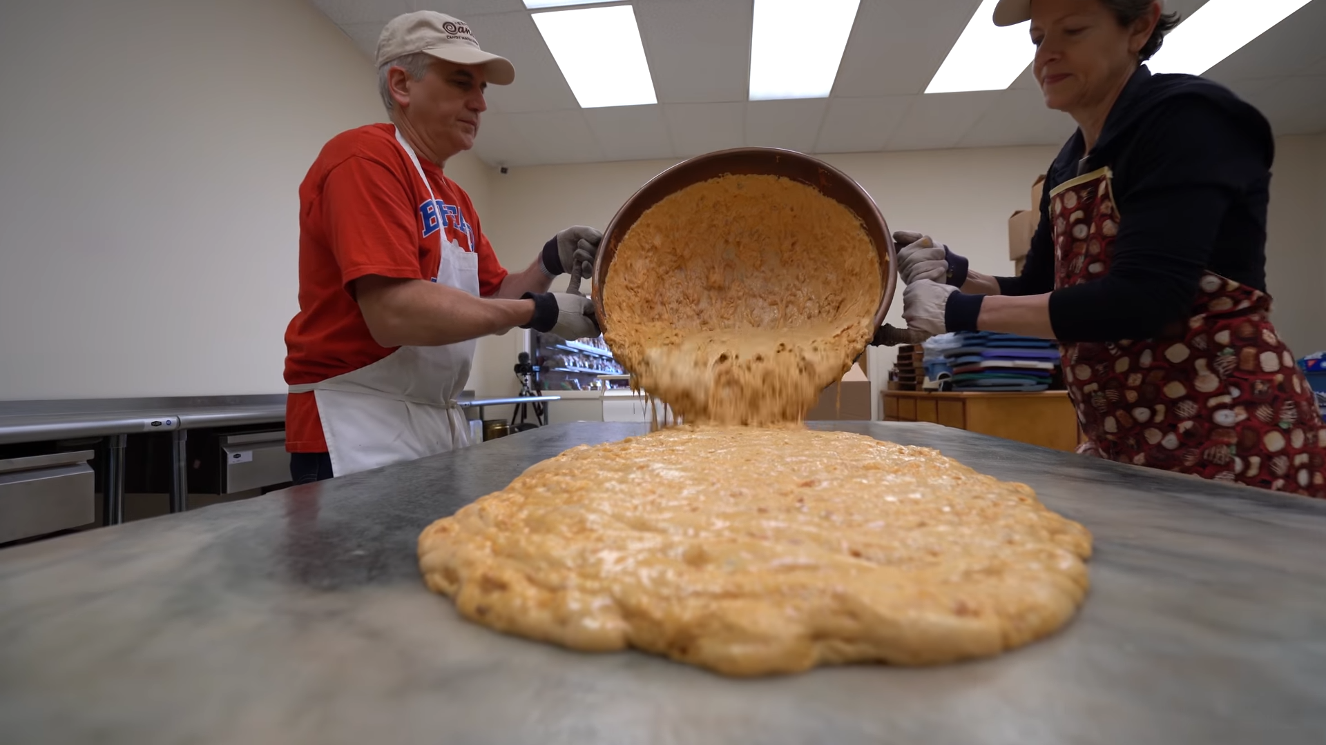 Family makes cashew brittle on a Sunday