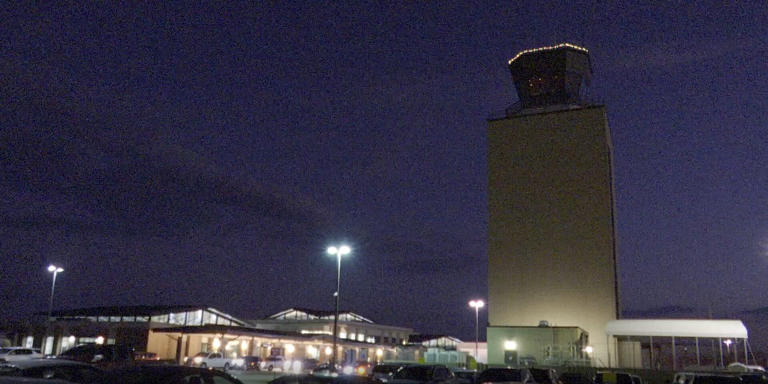 Grow NELA in negotiations to expand flights into Monroe airport, Monroe ...