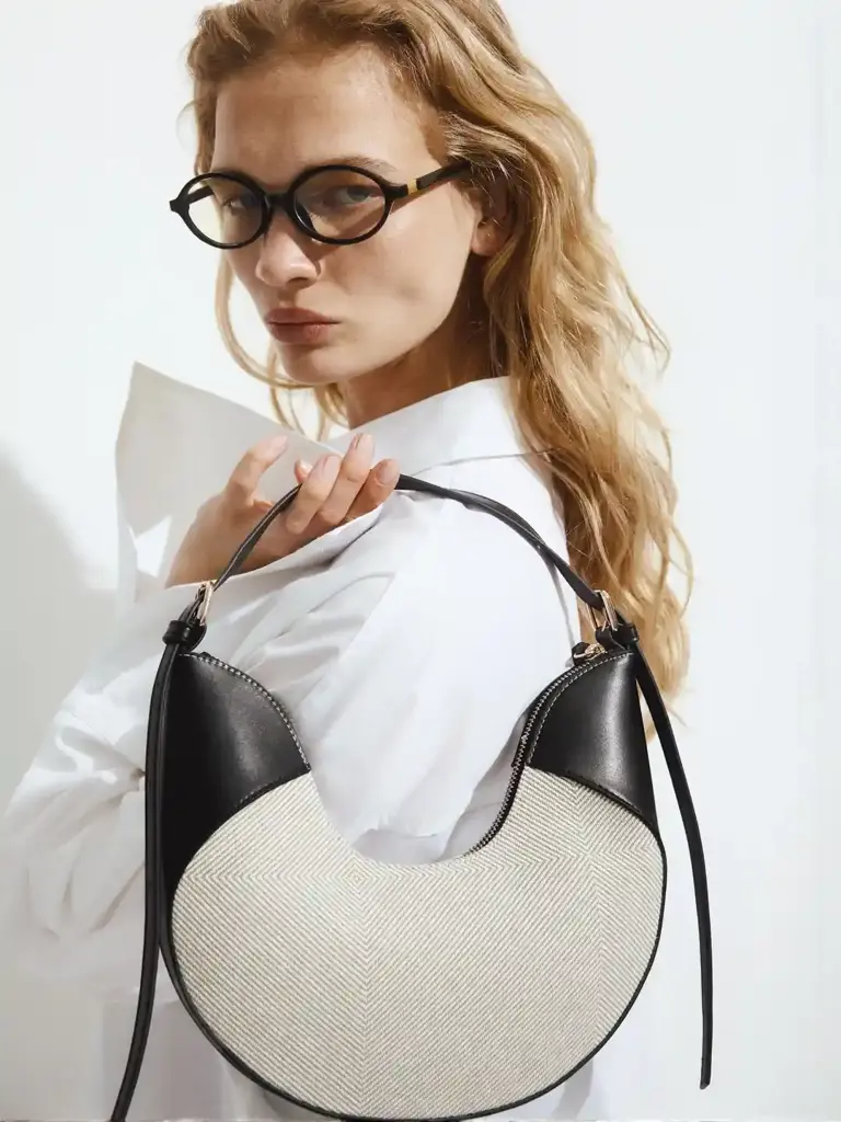 Chic shoulder bags that elevate everyday style with ease