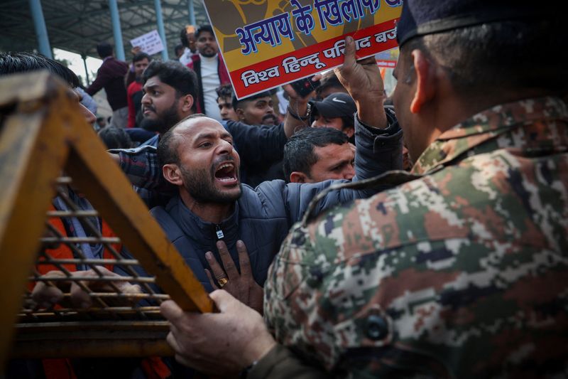 Hundreds protest in New Delhi over killing of Hindu man in Bangladesh