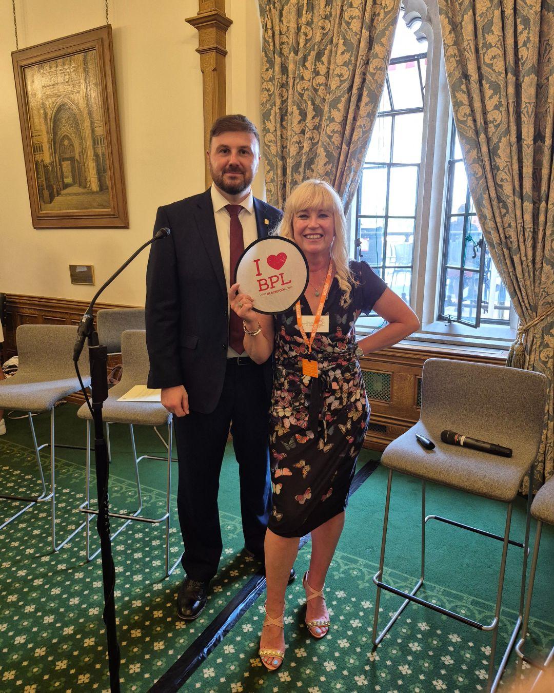 Theo Paphitis announced as keynote speaker for EVAS Westminster reception