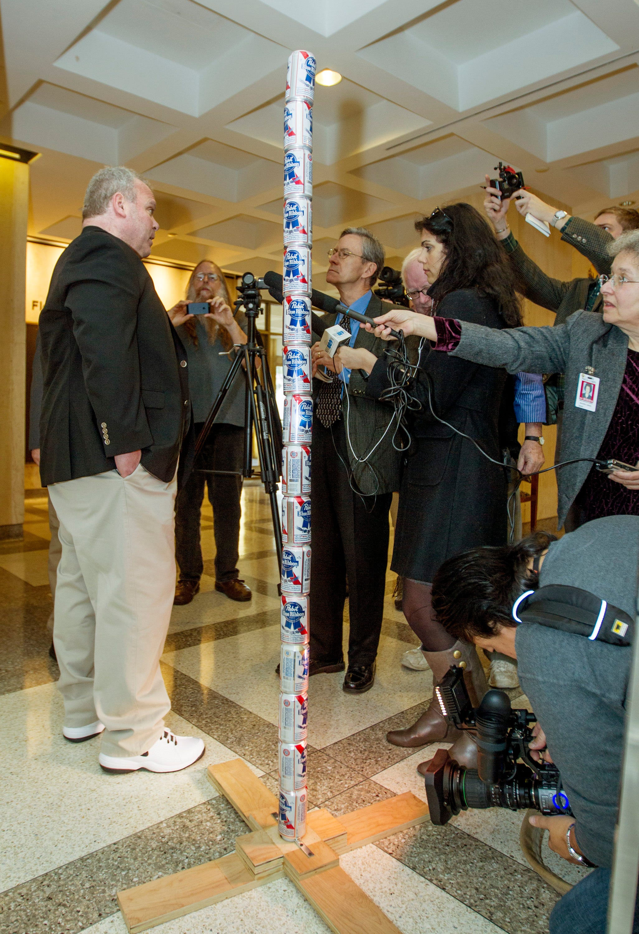 Is it legal to have a Christmas tree at City Hall? It's complicated