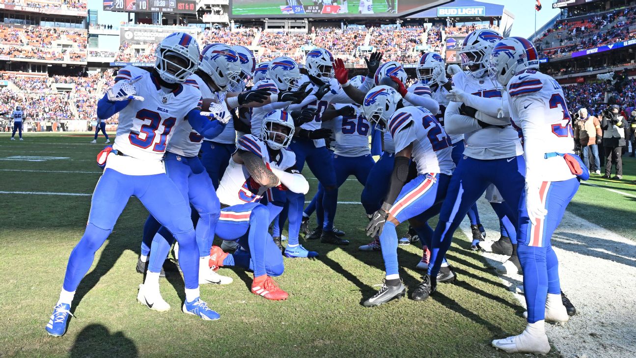 Bills' defense relying on second half adjustments