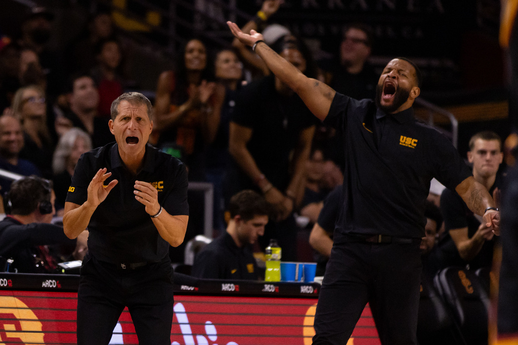 Conference seasons kick into gear following light AP Top 25 holiday week
