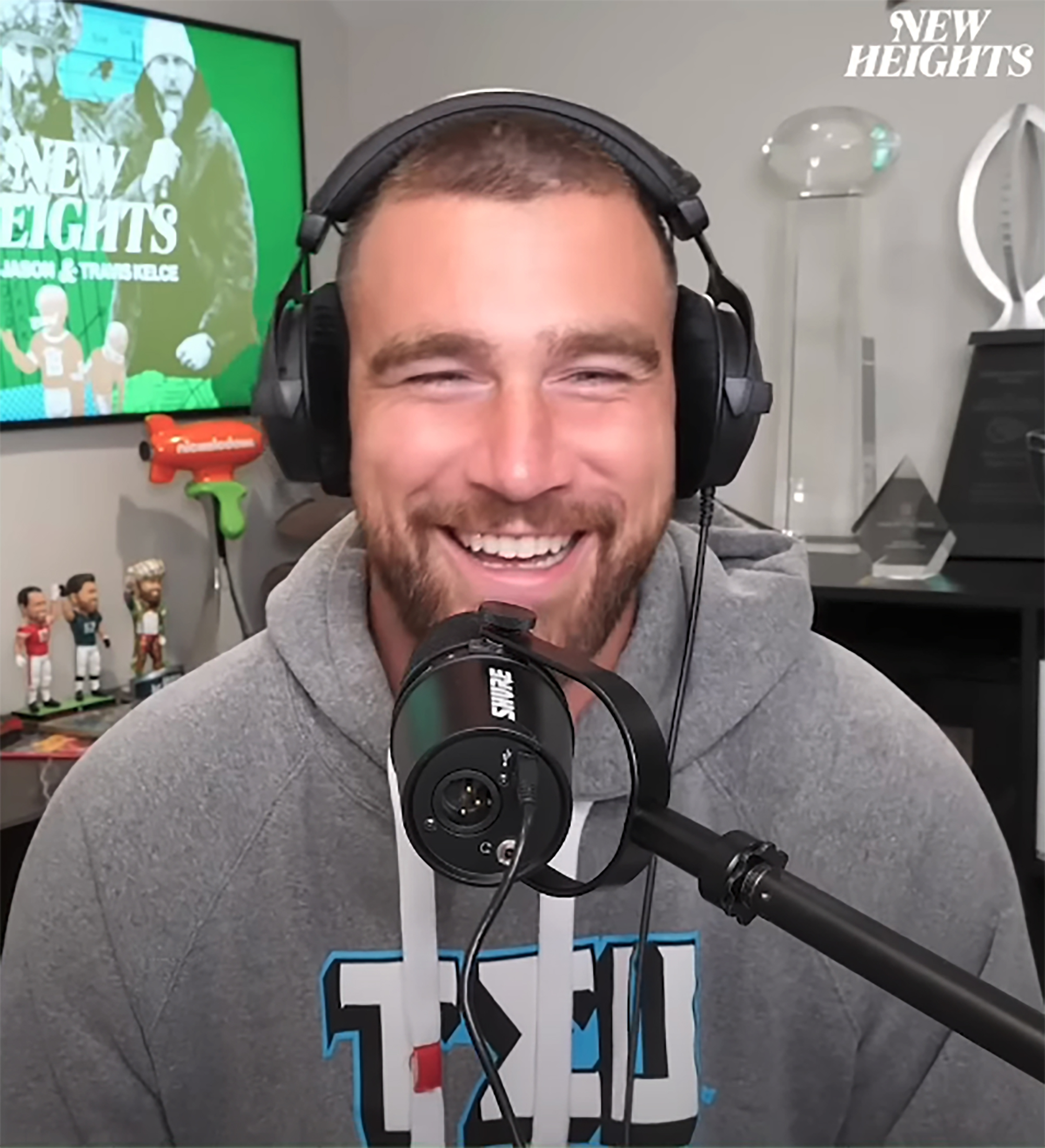 Read Travis Kelce’s personal letter to Taylor Swift for final Eras Tour ...