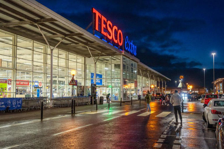 Tesco issues urgent 'do not eat' warning as Christmas food item pulled ...