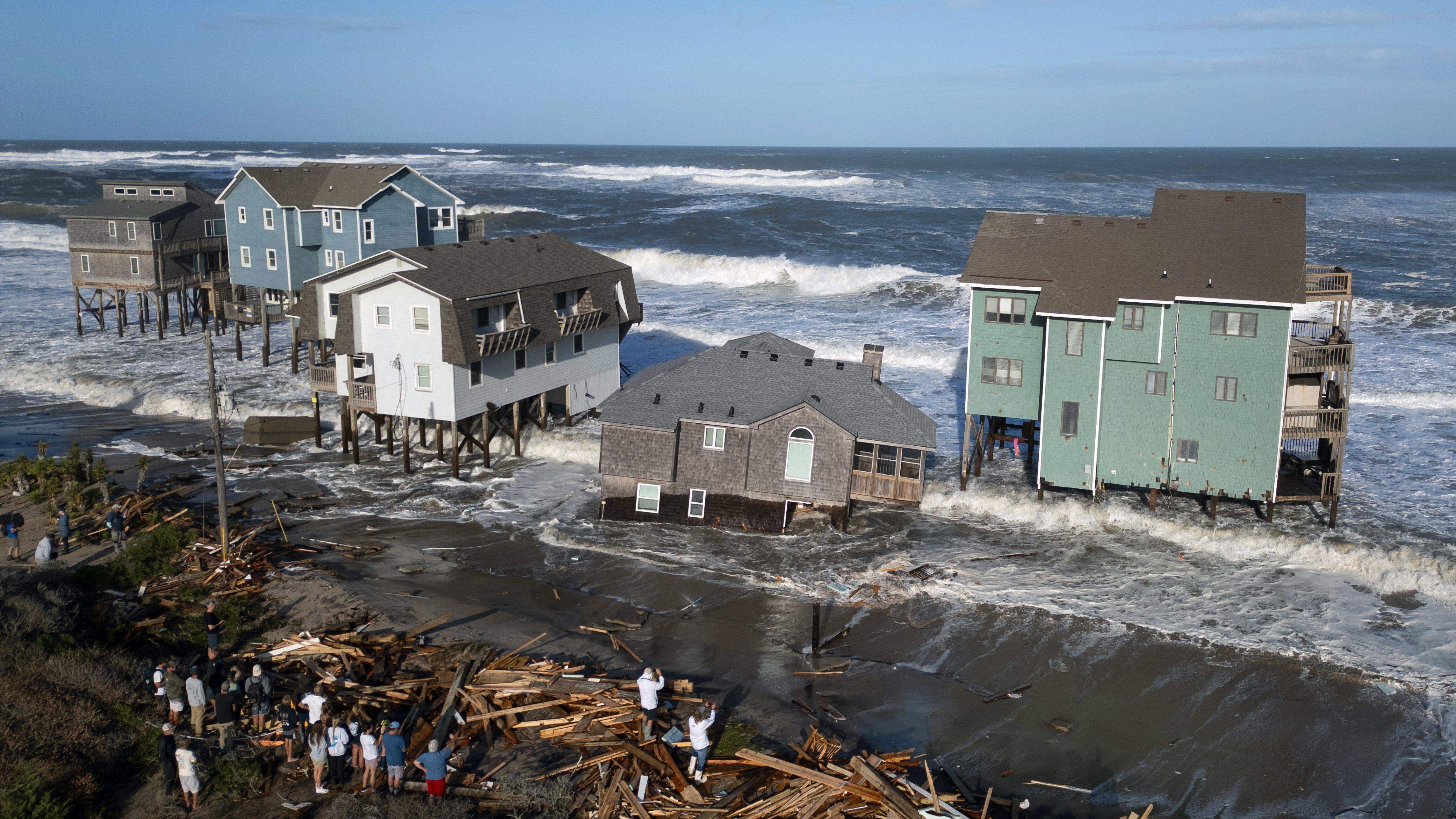 As houses fall into the sea, NC needs to change how it manages its ...