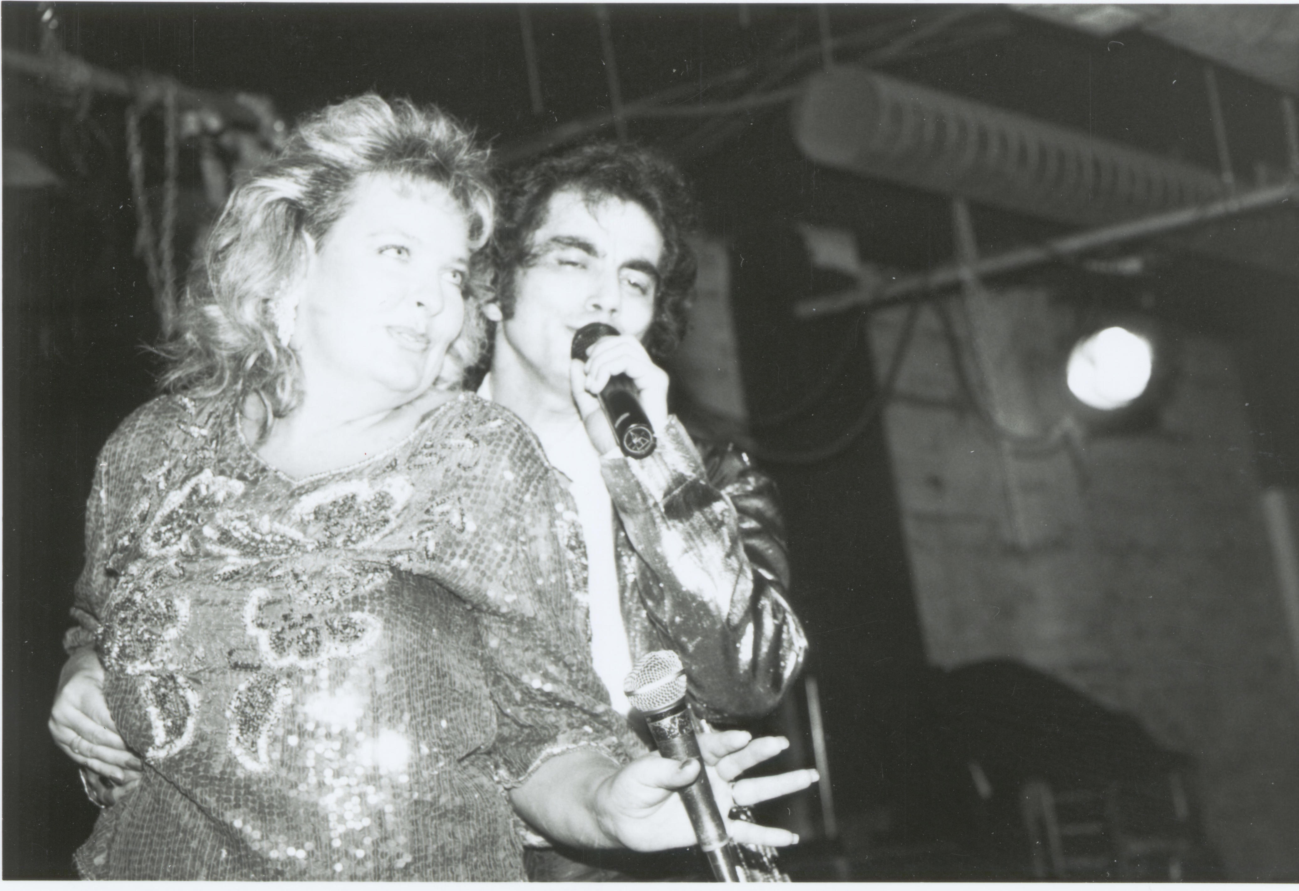 The true story behind 'Song Sung Blue,' Lightning & Thunder band