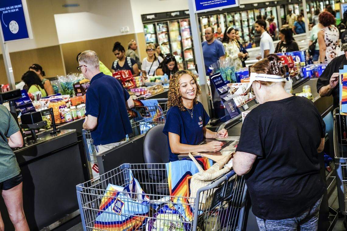 Publix, Walmart and more: Beaufort County grocery stores open, closed ...