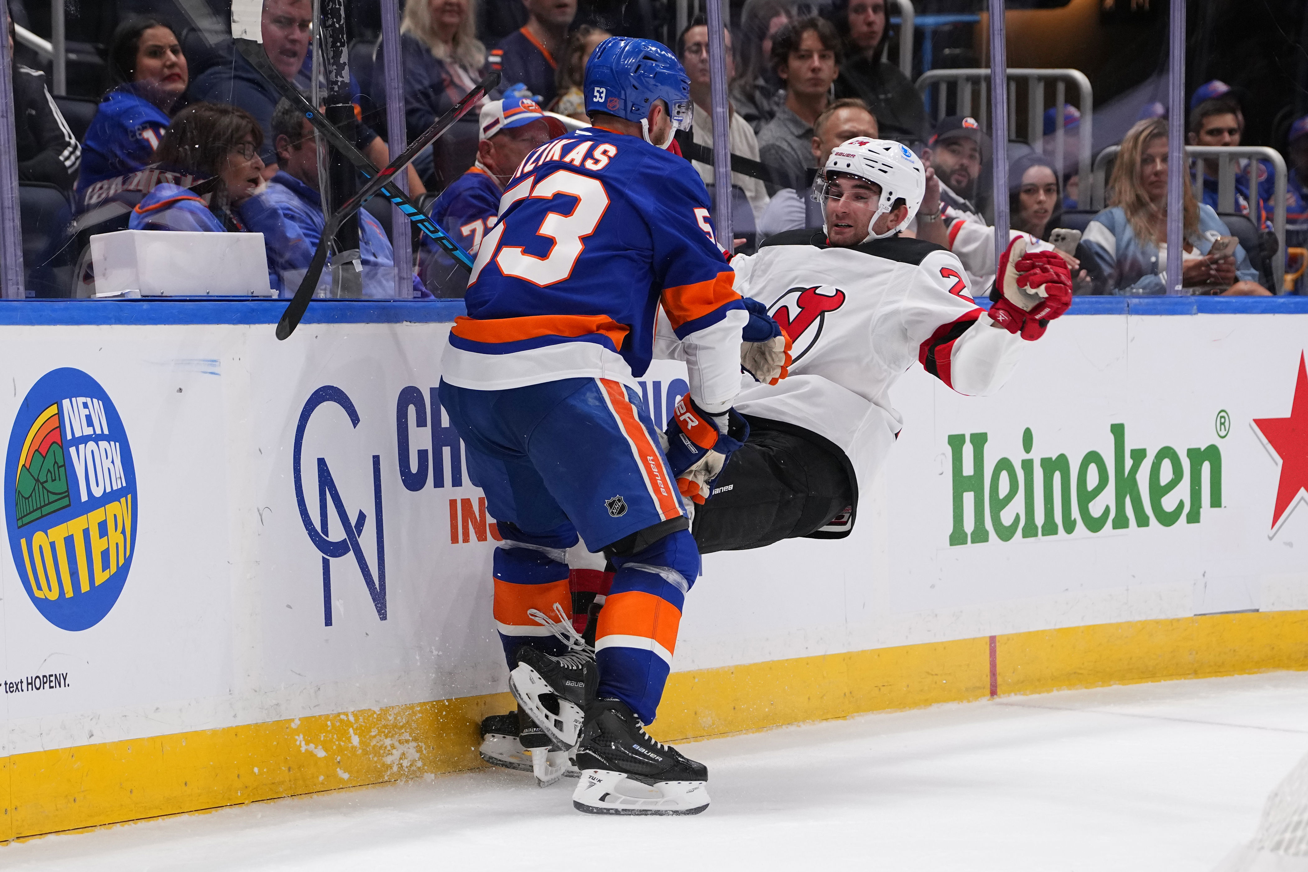Islanders vs. Devils gameday: Sorokin rested, Hog returns