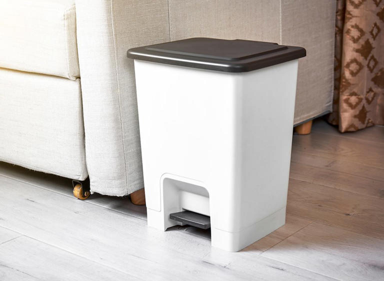 11 dirtiest places in the home people always miss