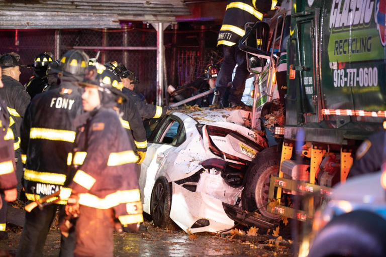 Woman killed in NYC scaffolding collapse after garbage truck crash