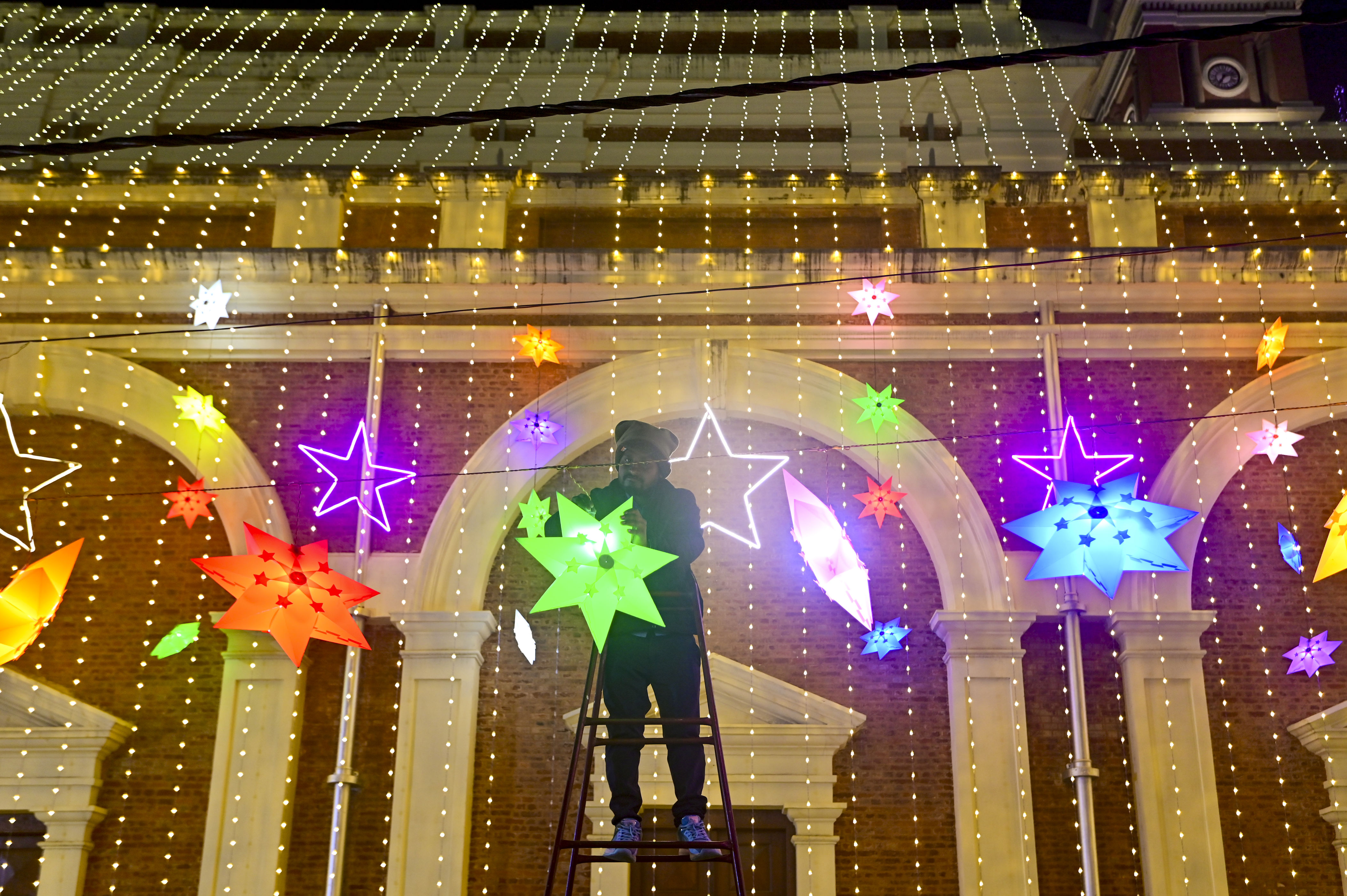 Yuletide spirit grips Mizoram as state gears up for Christmas, New Year ...