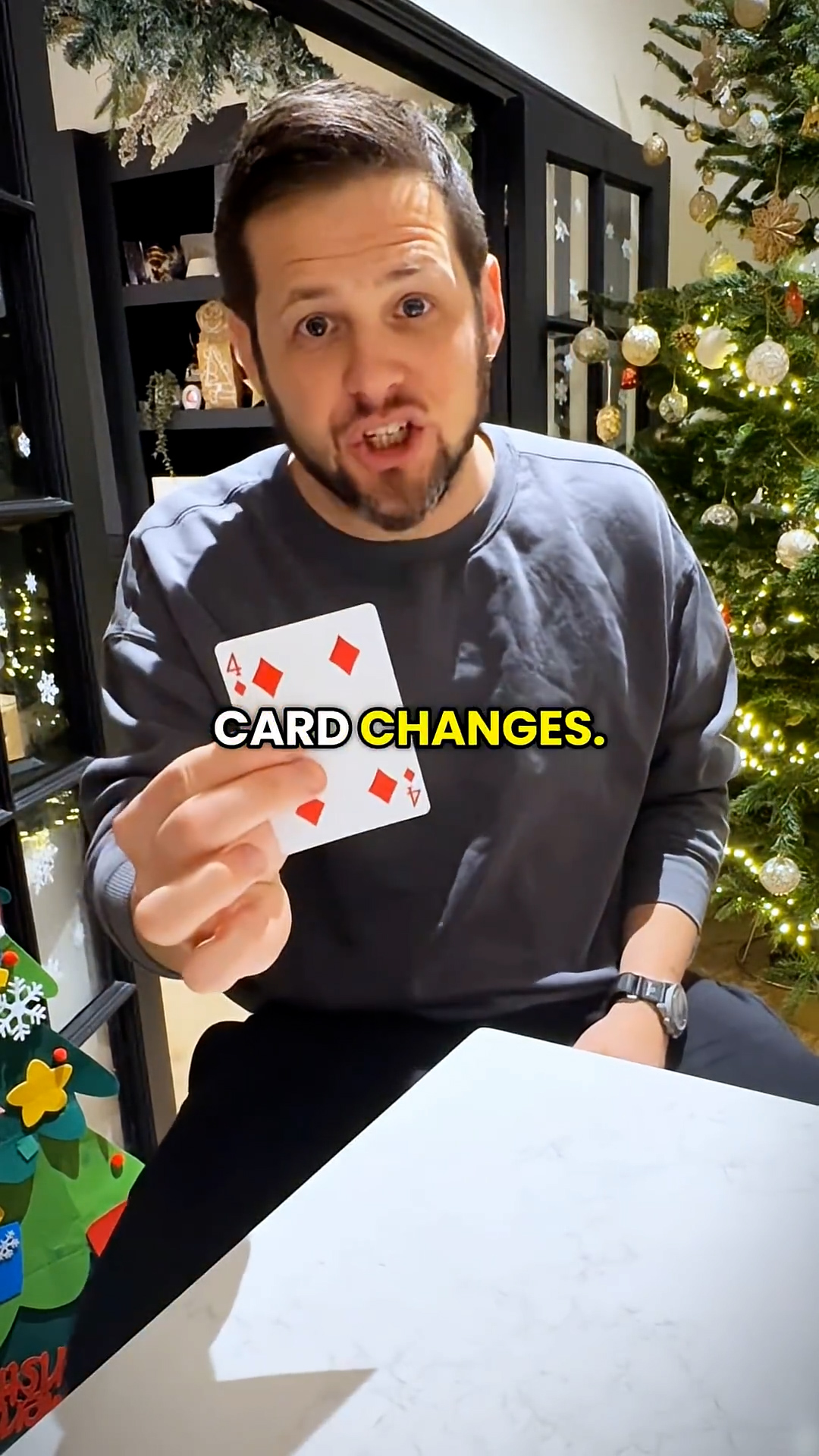 Watch the table card change instantly