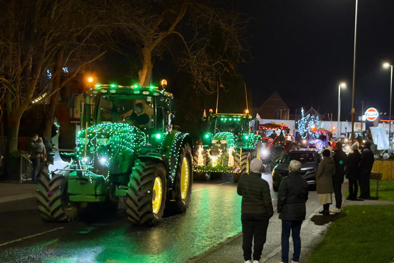 In pictures: Christmas tractor run lights up Lutterworth and south ...
