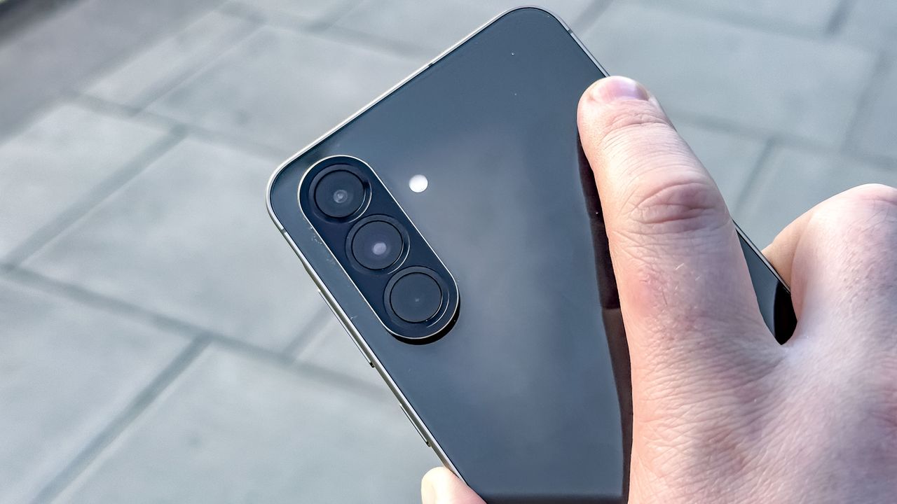 Samsung's budget Galaxy A-series phones could get a major camera ...