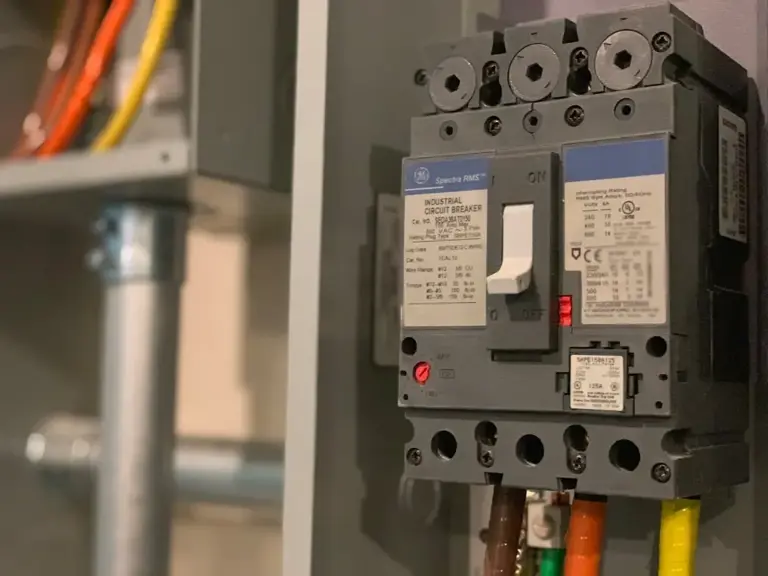 5 illegal electrical add-ons inspectors say homeowners keep attempting ...