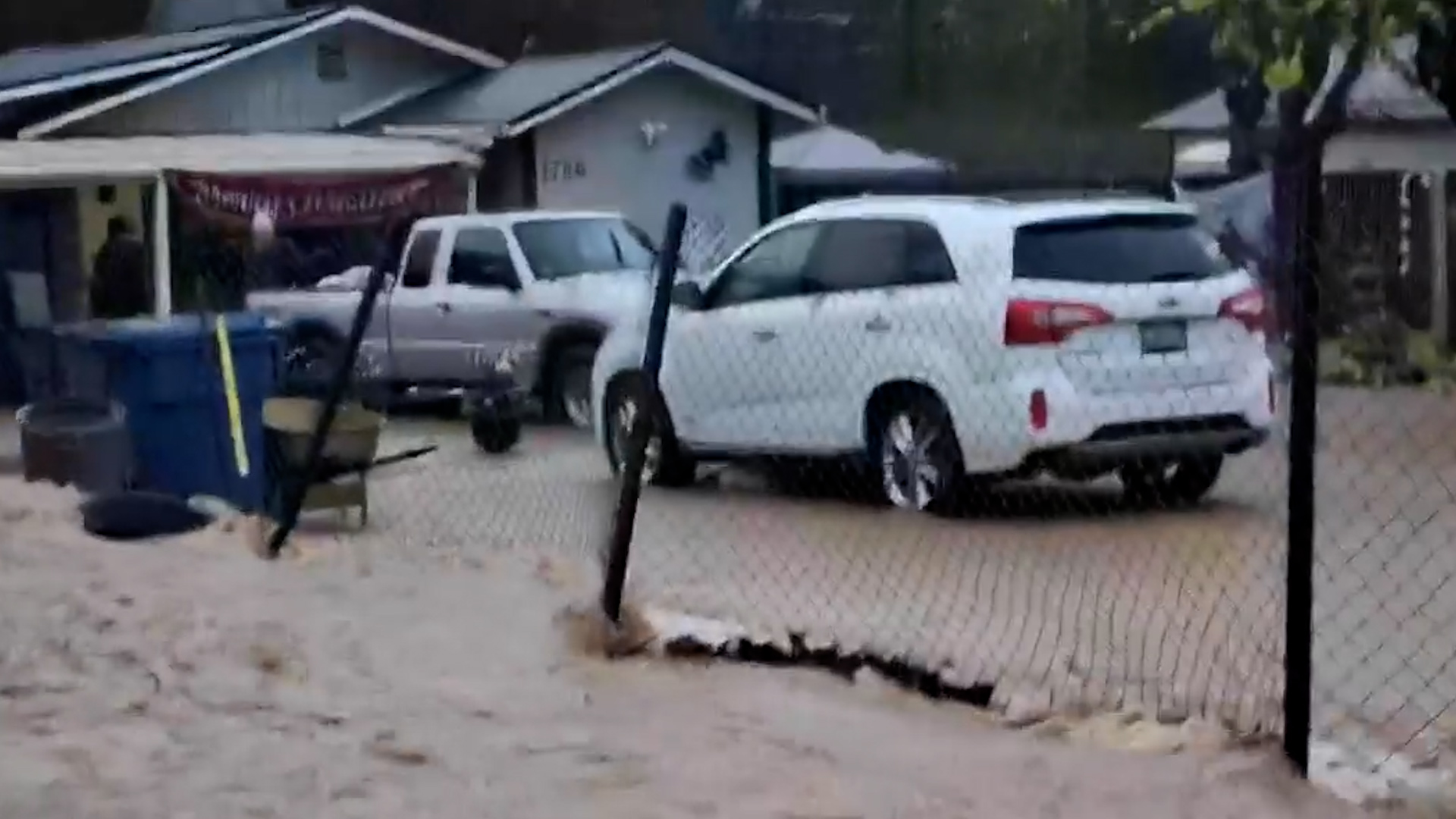 Severe flash flooding leaves parts of Northern California inundated