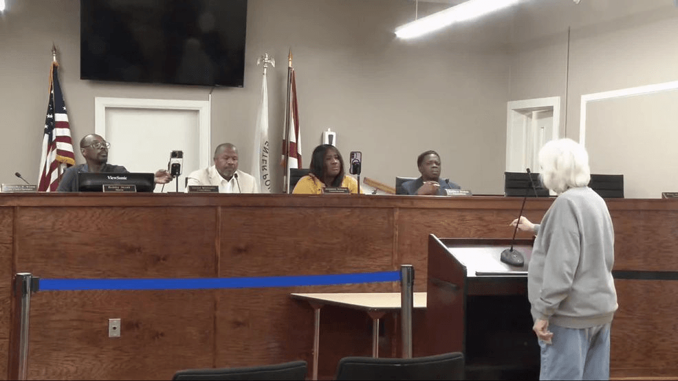 Center Point Council hears concerns over $23,000 longevity pay resolution