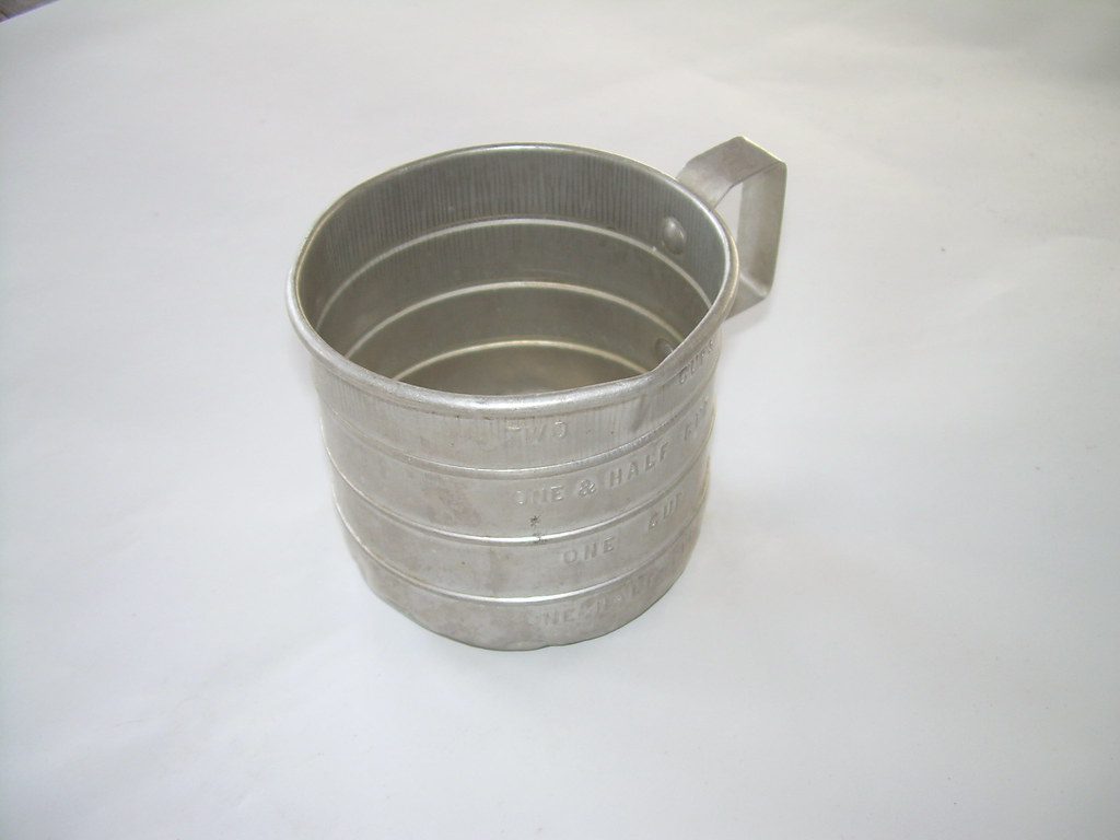 7 Items Every Kitchen Drawer Had