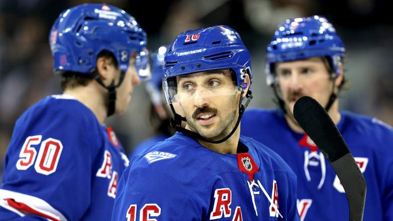 Rangers may trade star center if struggles continue