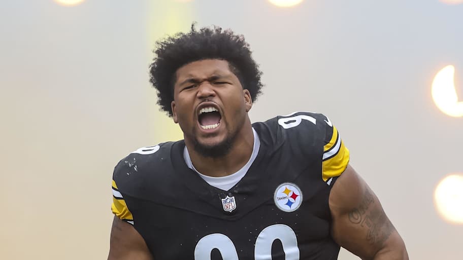 Former Oregon stars Penei Sewell, Derrick Harmon square off in epic NFL ...