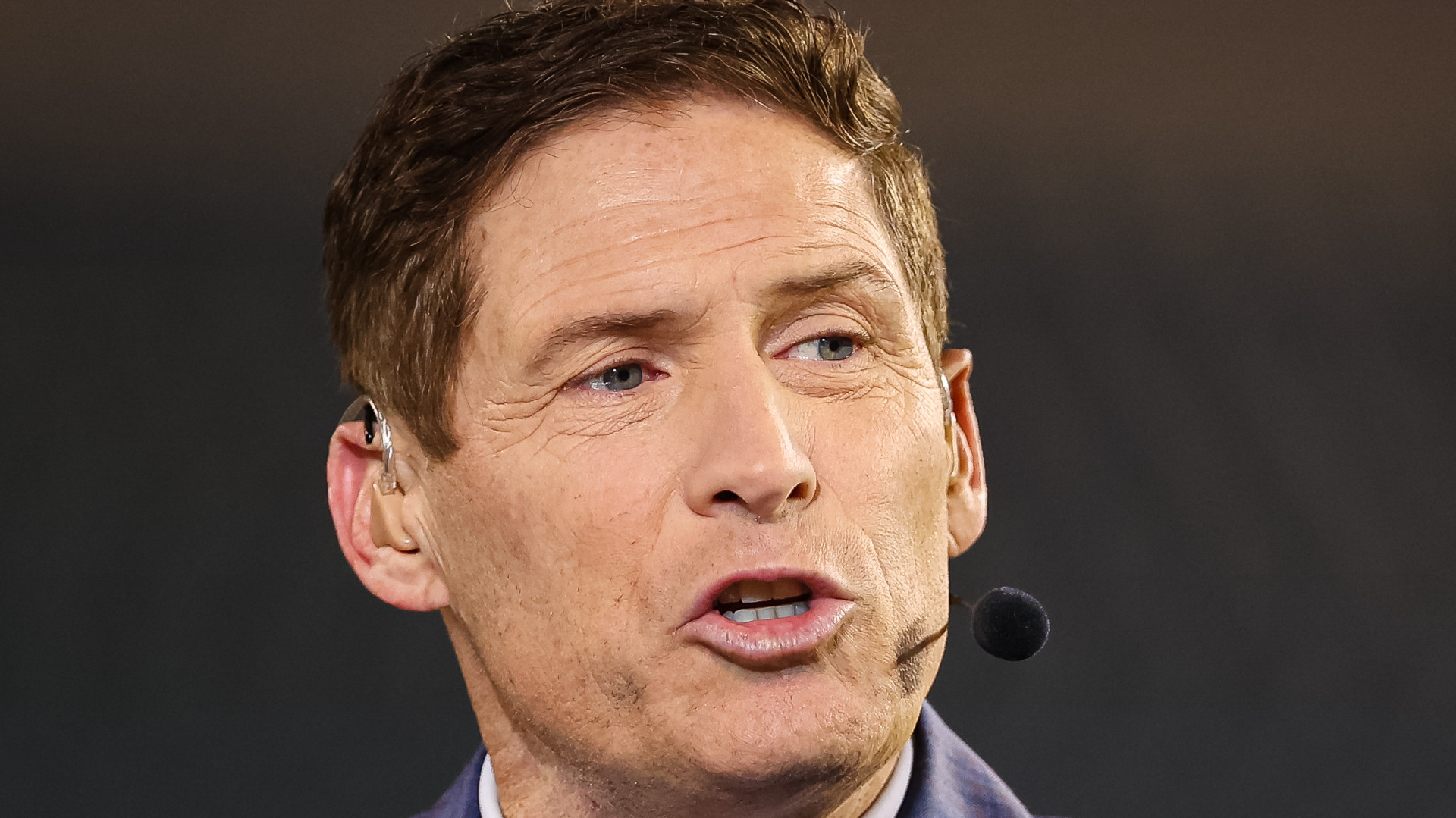 49ers legend Steve Young says he can still play QB at 64