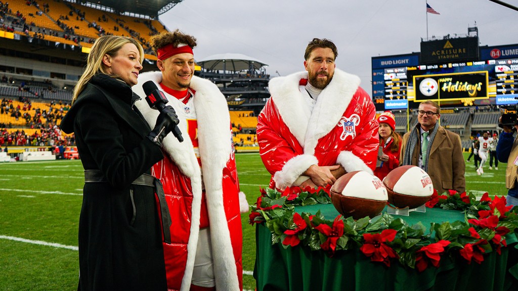 Netflix redesigns the big, puffy Santa jackets it gives to Christmas ...