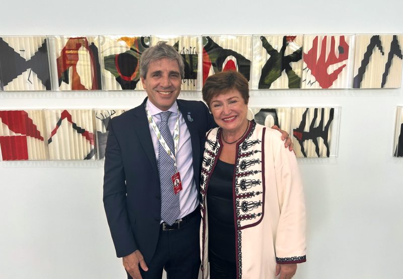 2025, el año de los espejitos de colores