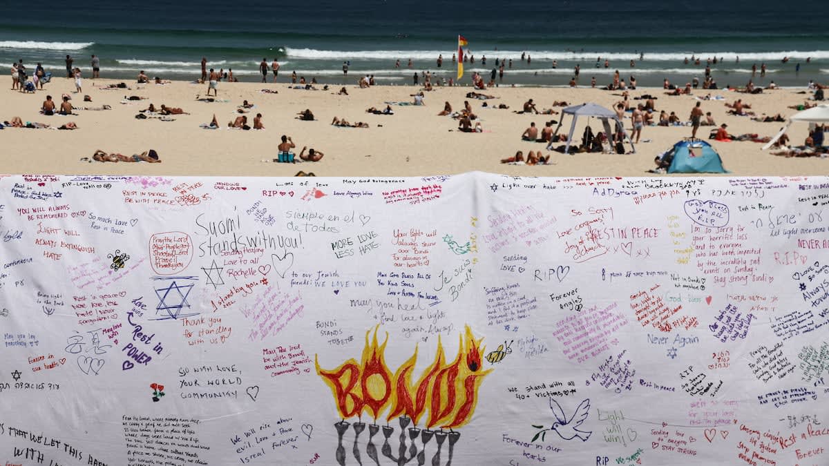 Florida Jews know 'never again' isn't a slogan. It's a responsibility ...