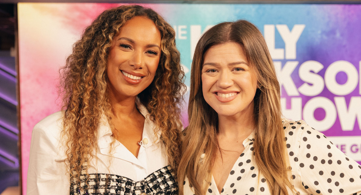 Iconic chart-topper announces first album in over a decade