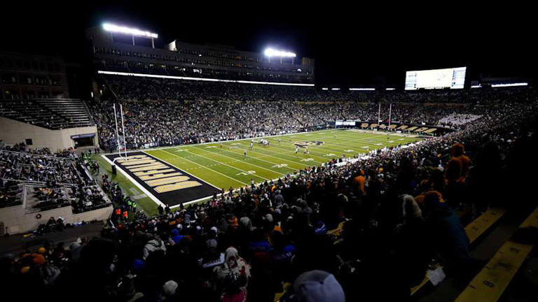 Colorado Buffaloes recruit turns heads in Texas state championship game