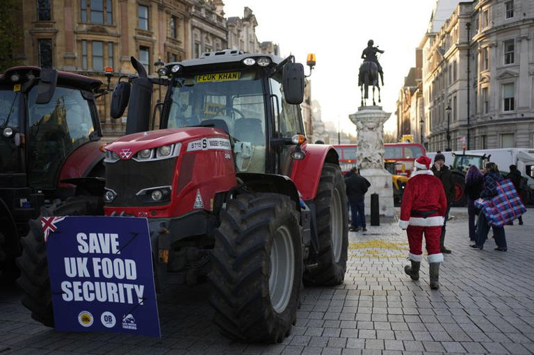 Victory for Jeremy Clarkson after government U-turn over farm ...
