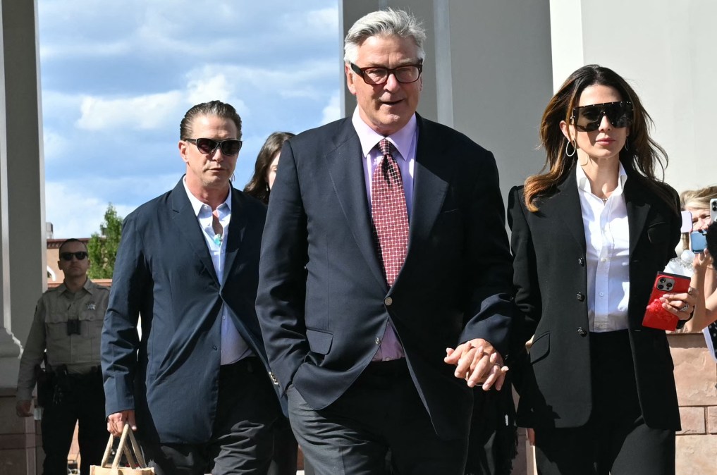 Alec Baldwin revela con vulnerabilidad sus desgarradores problemas de ...