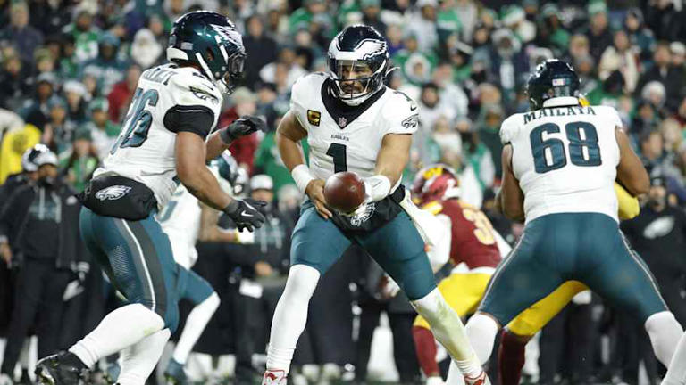 Eagles make starter decision for Bills game
